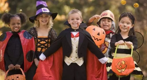 Give your kids a special Halloween!